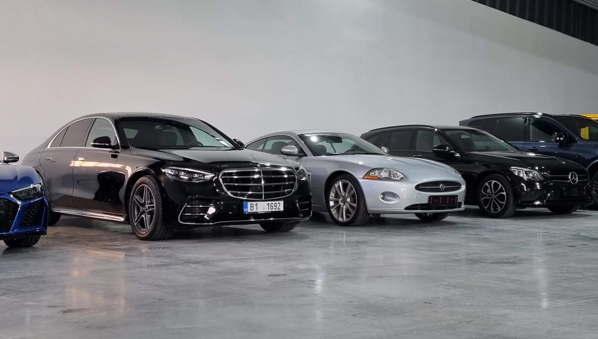 DovezuAuto.cz • Car import